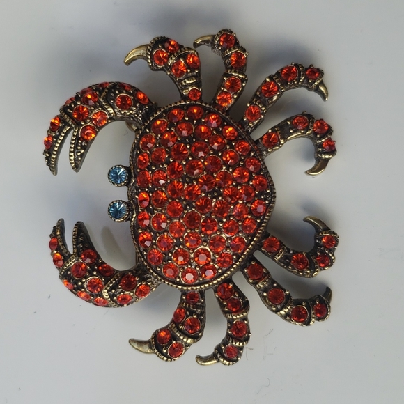 Heidi Daus | Jewelry | Heidi Daus Red Rhinestone Crab Brooch Pin ...